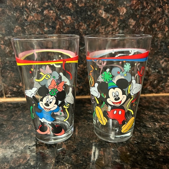 Gibson | Dining | Disney Mickey Mouse Glass Mug Cupand Minnie Mouse ...